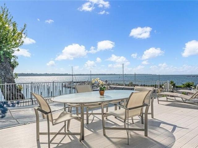 Rushton Dr, Cranston, Home For Sale
