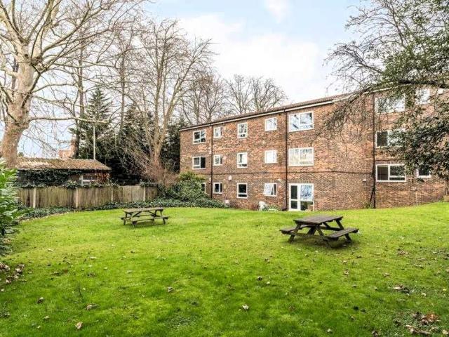 Ruskin Court, 4 Champion Hill, Denmark Hill, Southwark SE5, 2 bed flat to rent, £2,400 pcm | PrimeLocation