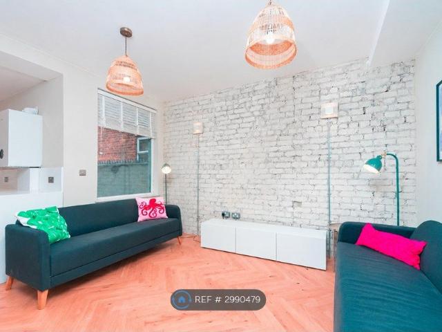 Ruskin Avenue, Manchester M14, Room to rent, £715 pcm | PrimeLocation