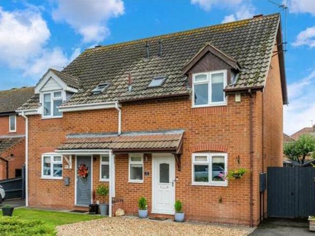 Ruskington, Westbeck, Sleaford, 3 Bedroom Semi detached
