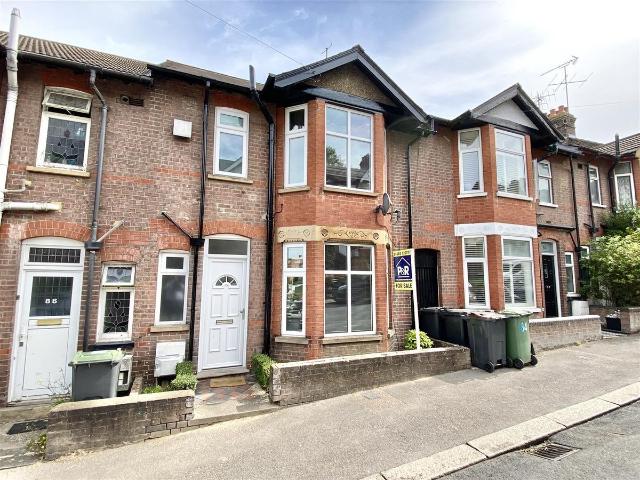 Russel Rise, Luton LU1, 3 bed terraced house to rent, £1,650 pcm | PrimeLocation
