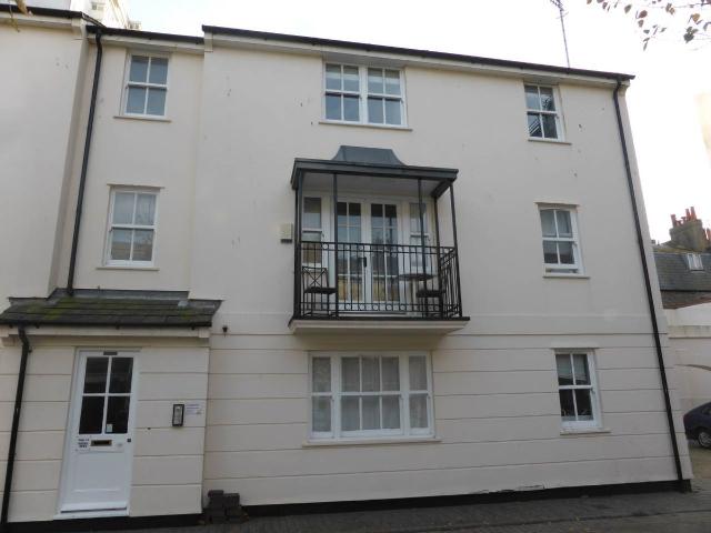 Russell Mews, Brighton BN1, Studio to rent, £1,075 pcm | PrimeLocation