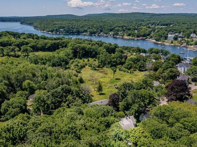 Russell Ave, Rockport, Home For Sale