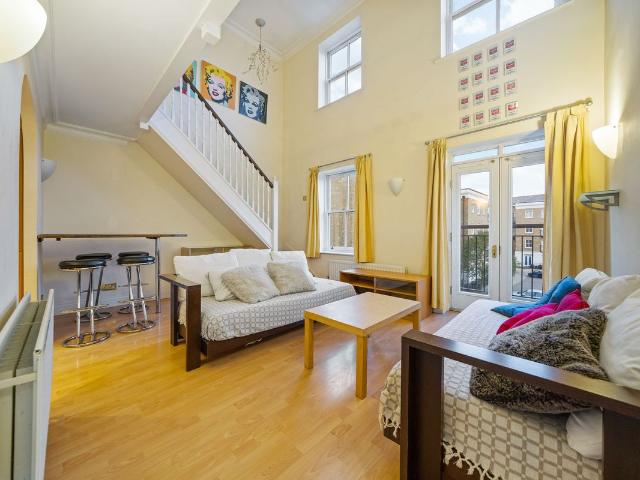 Russell Lodge, Spurgeon Street, London SE1, 2 bed flat to rent, £3,200 pcm | PrimeLocation