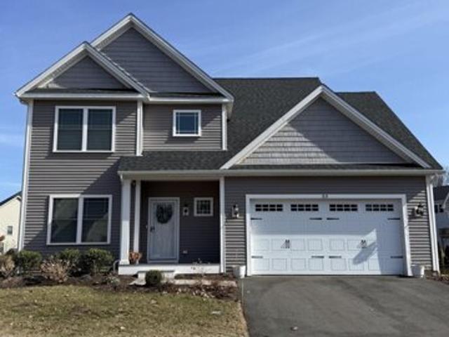 Russell Rd, North Haven, Home For Sale