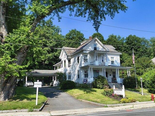 Russell Rd, Huntington, Home For Sale
