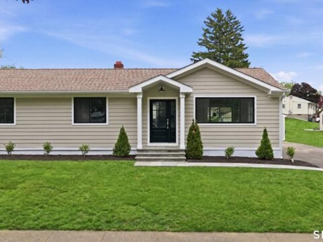 Russell Rd, Stratford, Home For Sale