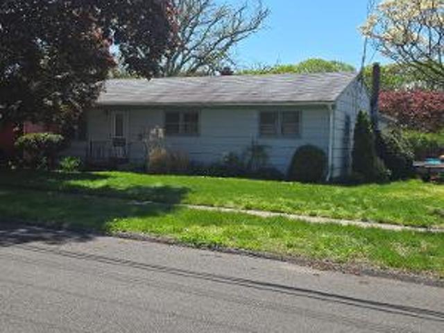 Russell Rd