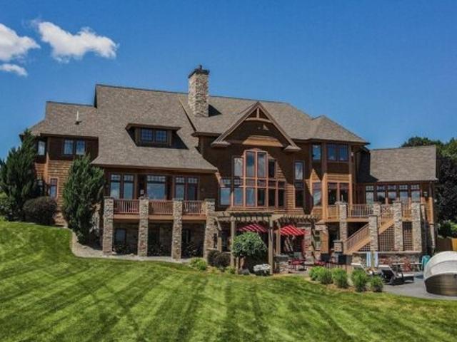 Russell Ridge Dr, Williamsburg, Home For Sale