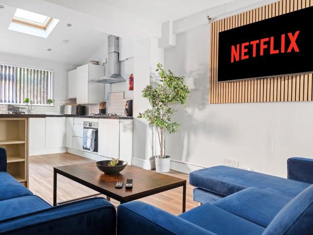 Russell Road, Forest Fields NG7, 2 bed shared accommodation to rent, £1,248 pcm | PrimeLocation