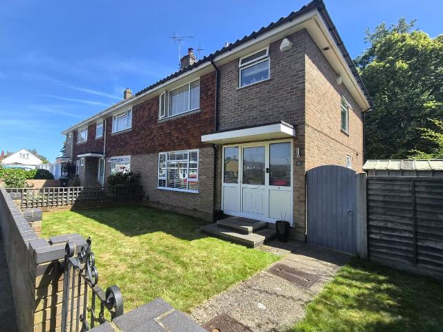 Russell Road, Havant PO9, 3 bed end terrace house to rent, £1,600 pcm | PrimeLocation