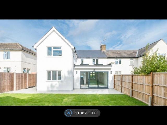 Russell Road, London N20, 4 bed semi detached house to rent, £4,000 pcm | PrimeLocation