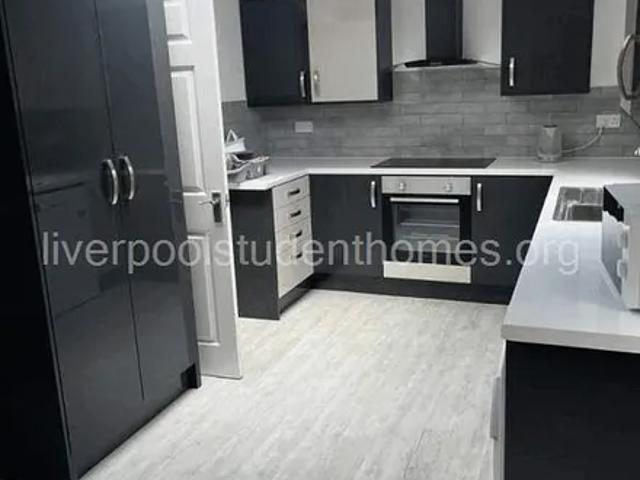 Russell Road, Liverpool, L18 1ED, United Kingdom | Room for rent #168119550 | Rentberry