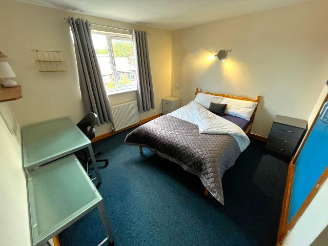 Russell Road, Nottingham NG7, Room to rent, £475 pcm | PrimeLocation