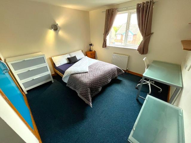 Russell Road, Nottingham NG7, Room to rent, £500 pcm | PrimeLocation
