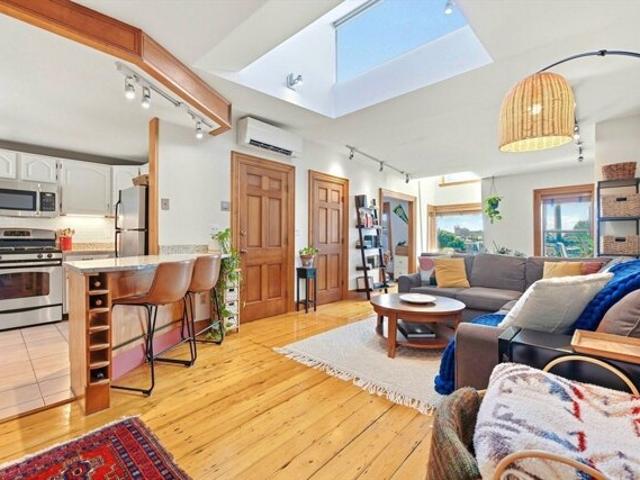Russell St Apt,boston, Condo For Sale