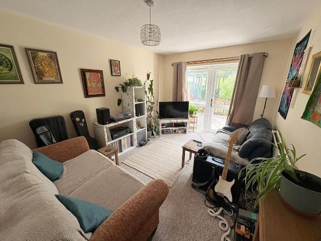 Russell Street, Swansea SA1, 1 bed flat to rent, £725 pcm | PrimeLocation