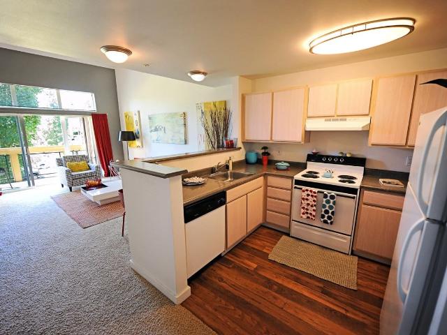 Russellville Commons Apartments 1 Bedroom Apartment for Rent at 10320 Se Pine St, Portland, OR 97216 Hazelwood