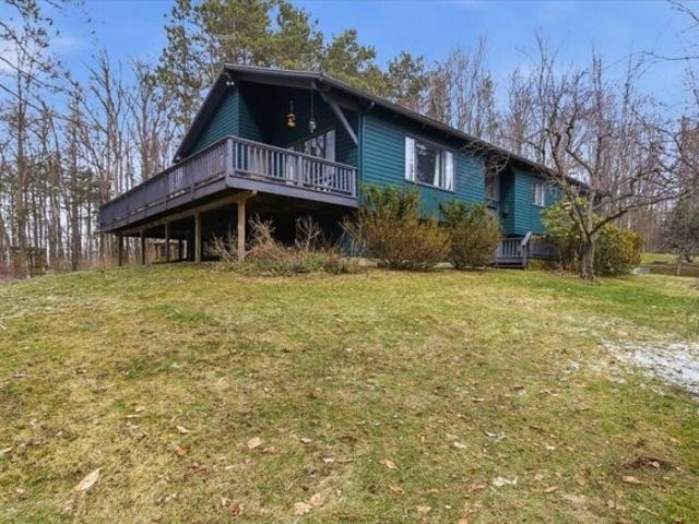Russett Dr, Bennington, Home For Sale