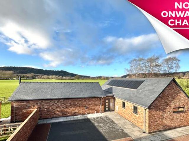 Russet Close, Crowmoor Lane,3 Bedroom Detached