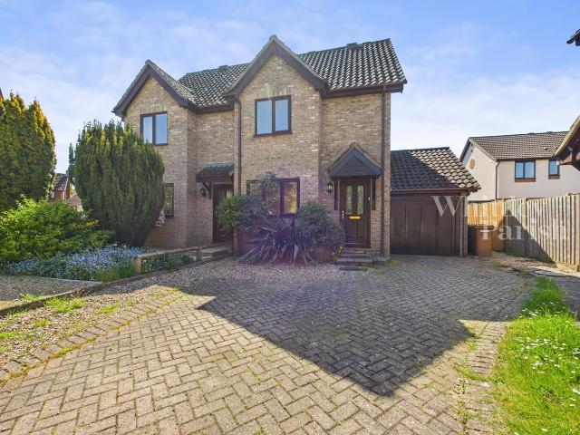 Russet Close, Attleborough NR17, 2 bed semi detached house to rent, £1,150 pcm | PrimeLocation