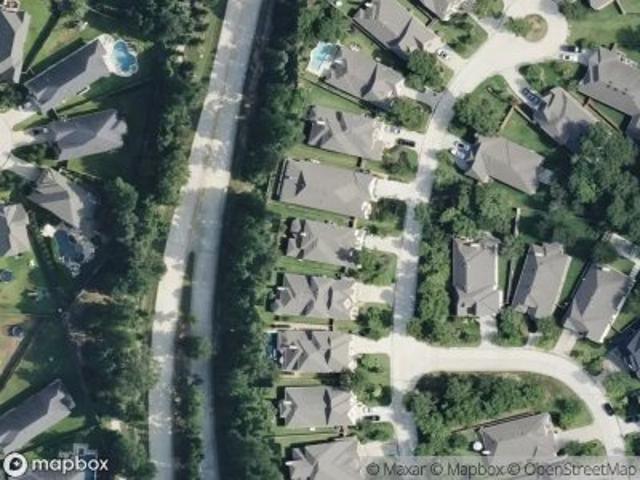 Russet Bend Pl N
