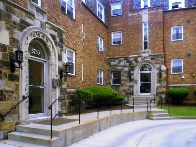 Ruth Gardens 2 Bedroom Apartment for Rent at 5726 Beacon St, Pittsburgh, PA 15217 Squirrel Hill South