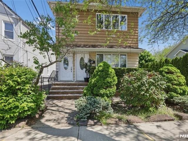 Rutherford Blvd, Clifton, Home For Sale