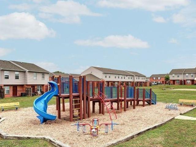 Rutherford Pointe Townhomes 3 Bedroom Apartment for Rent at 1 Rutherford Pointe Circle, La Vergne, TN 37086