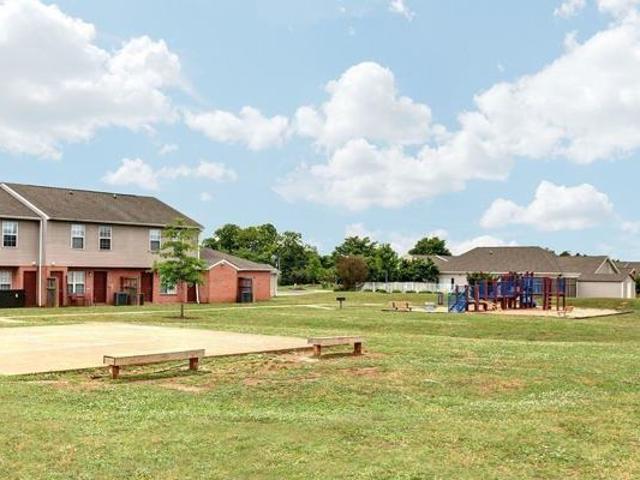 Rutherford Pointe Townhomes 2 Bedroom Apartment for Rent at 1 Rutherford Point Cir, La Vergne, TN 37086