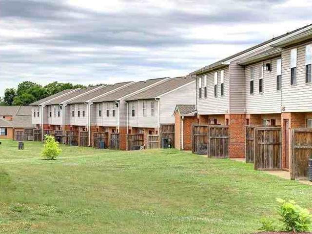 Rutherford Pointe Townhomes 2 Bedroom Apartment for Rent at 1 Rutherford Point Cir, La Vergne, TN 37086