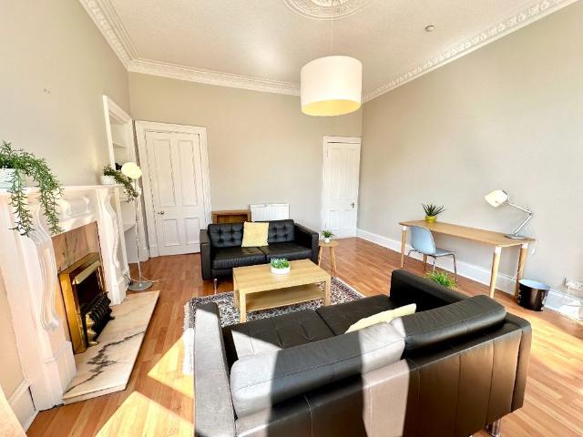 Ruthven Street, Hillhead, Glasgow, G12 9BS