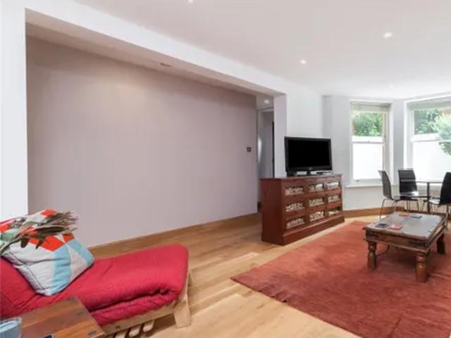 Rutland House, 30 Greencroft Gardens, London, NW6 3LT, United Kingdom | 2 bed apartment for rent #166365157 | Rentberry