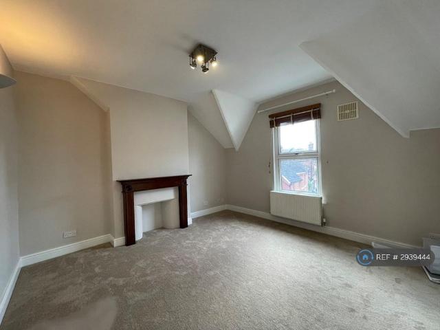 Rutland Park, London, NW2 2 bed flat to rent £2,100 pcm £485 pw