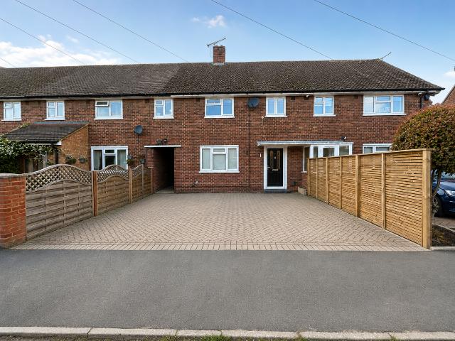 Rutson Road, Byfleet KT14, 3 bed terraced house to rent, £2,200 pcm | PrimeLocation