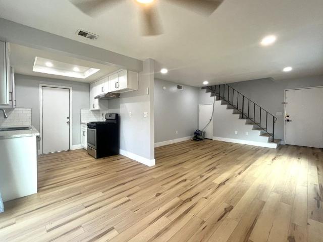 RV T 1708 2 Bedroom Apartment for Rent at 1708 E Fairfield Ct, Ontario, CA 91761