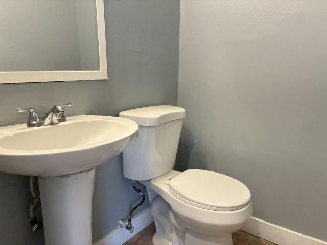 RV T 1129 2 Bedroom Apartment for Rent at 1129 E La Deney Ct, Ontario, CA 91764