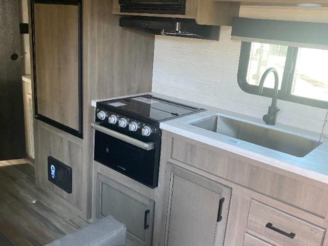 RV for Rent MANAGERS SPECIAL RENTED