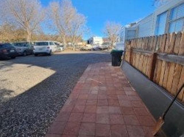 RV Space 4909 Front Ave Kanab UT 40 min from Ka