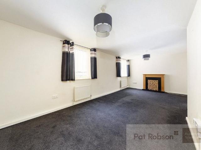 Ryal Walk Flat 4, Kenton Bar, Newcastle Upon Tyne NE3, 3 bed flat to rent, £600 pcm | PrimeLocation
