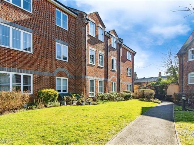 Ryan Court, Blandford Forum DT11, 1 bed flat to rent, £875 pcm | PrimeLocation