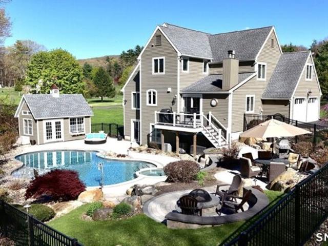 Ryans Way, Burlington, Home For Sale