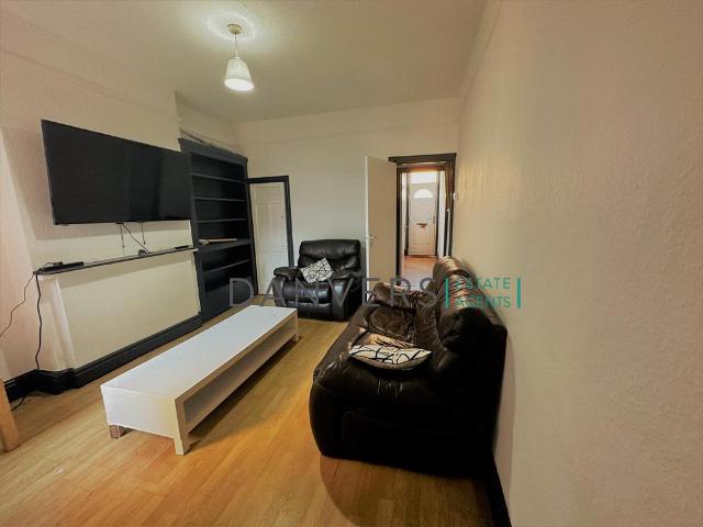 Rydal Street, Leicester LE2 3 bed terraced house to rent £1,430 pcm £330 pw