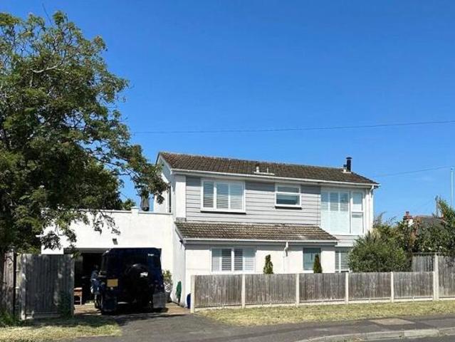 Ryde Place, Lee on the solent, 3 Bedroom Detached