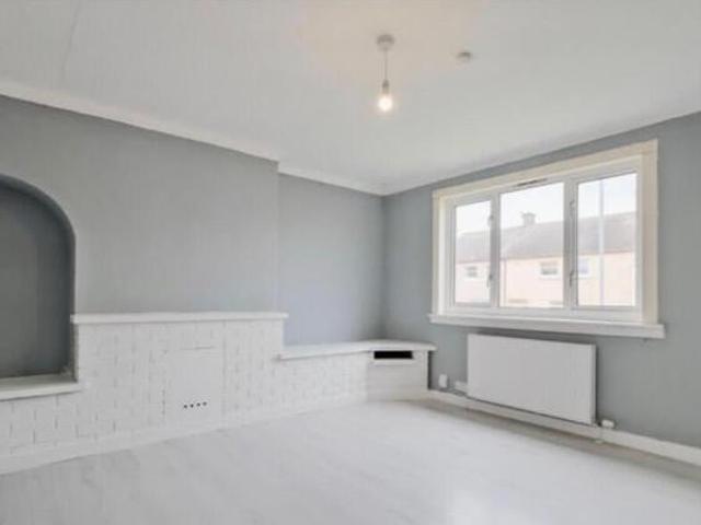 Rydenmains Road, Glenmavis, 3 Bedroom Terraced