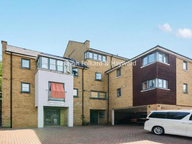 Rye Hill Park, Peckham, London, SE15 Studio to rent £1,375 pcm £317 pw