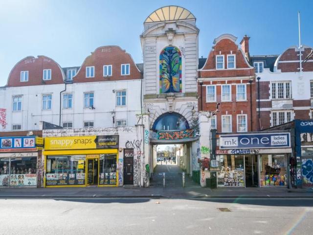 Rye Lane