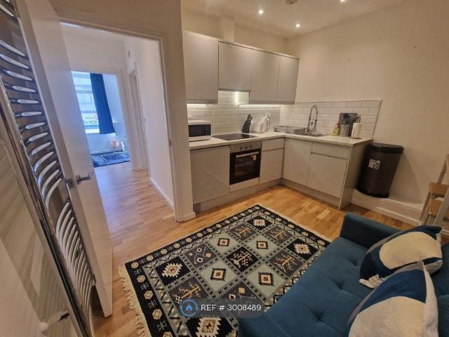 Rye Lane, London SE15, 1 bed flat to rent, £1,450 pcm | PrimeLocation