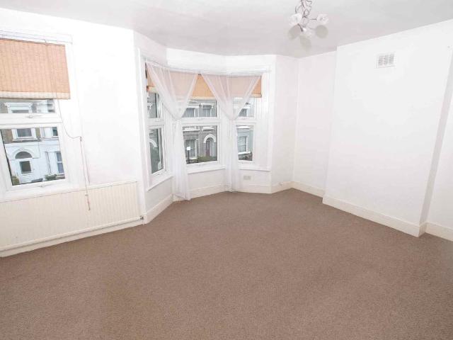 Ryecroft Road, London SE13, 1 bed flat to rent, £1,400 pcm | PrimeLocation