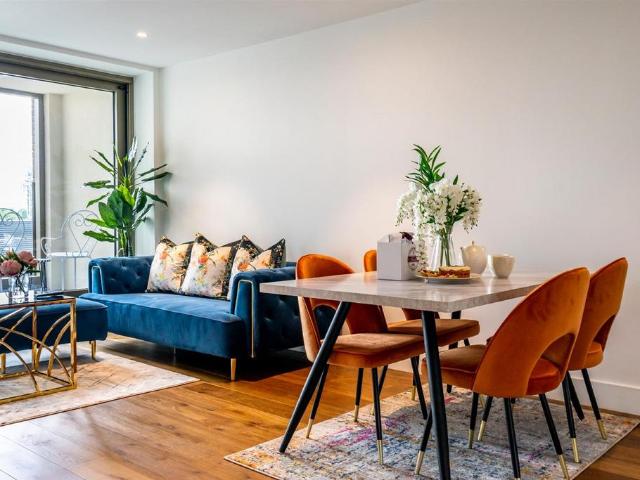Ryedale House, Piccadilly, York 2 bed apartment to rent £2,350 pcm £542 pw